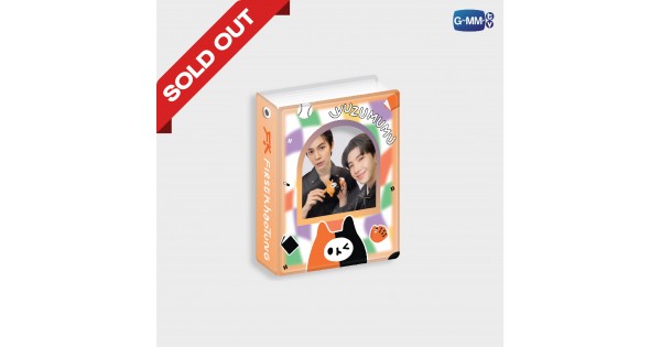 YUZU MUMU COLLECTIBLE CARD ALBUM